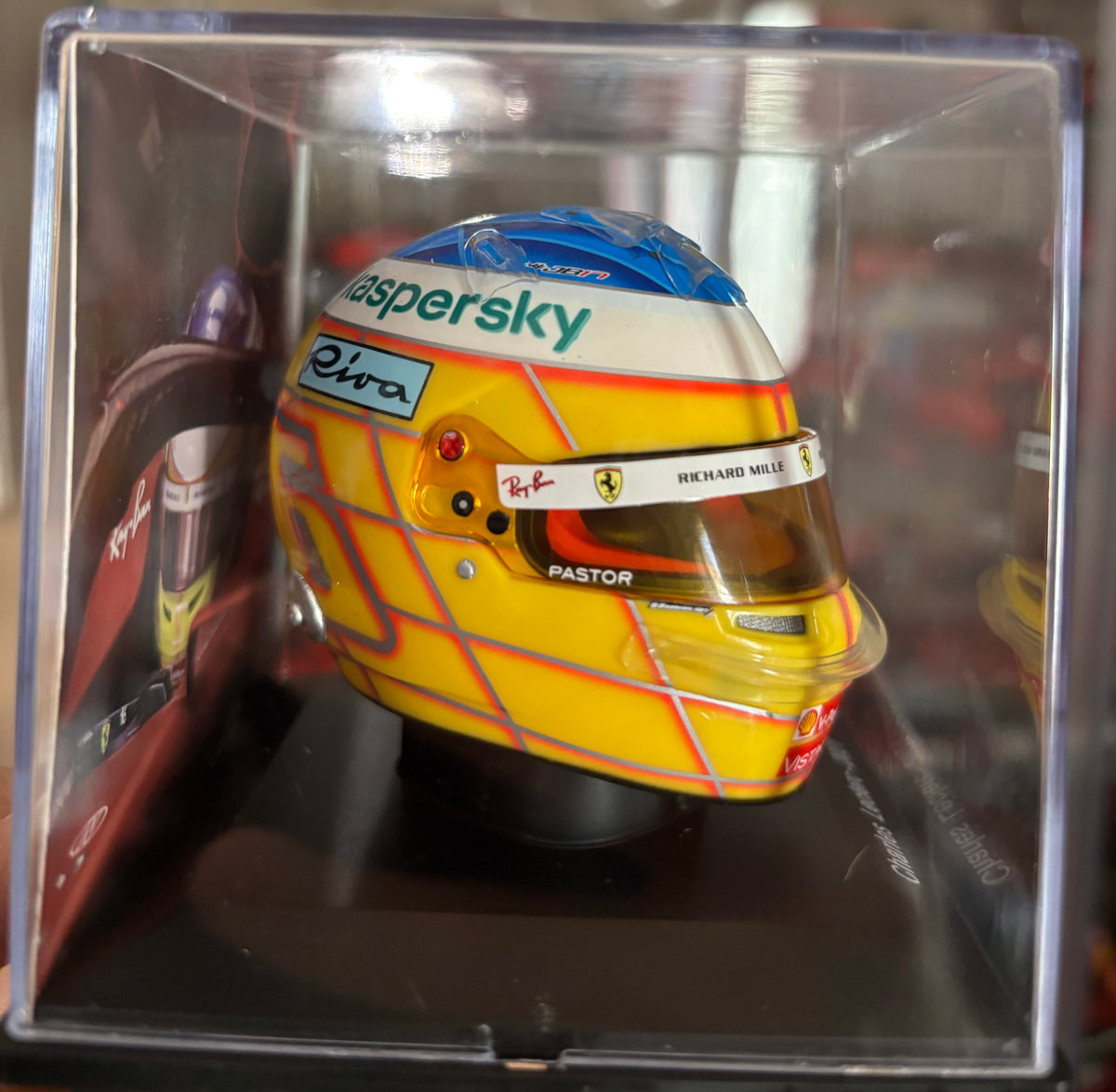 Charles Leclerc - 2021 GP France - Helmet 1:5 - Spark – Triple Crown ModelStore