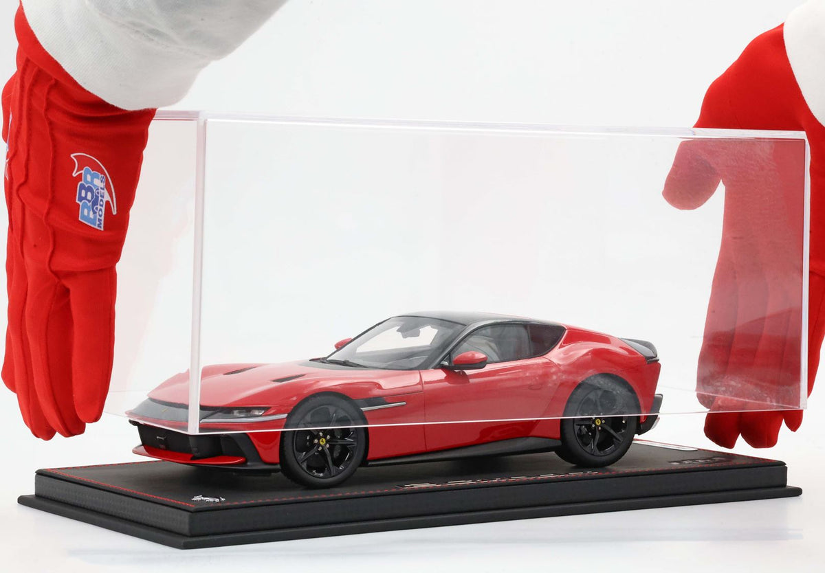 Ferrari 12Cilindri - 1:18 (2024) - Panoramic Roof - Rosso Corsa P18248 – Triple Crown ModelStore