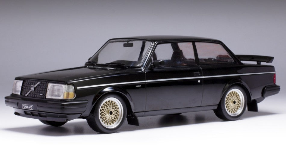 VOLVO 240 TURBO CUSTOM 1986 BLACK 1:18 – Triple Crown ModelStore