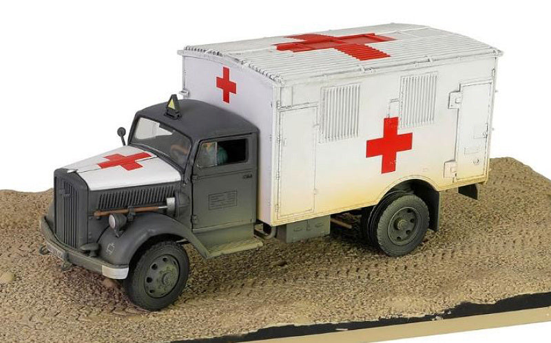 OPEL BLITZ GERMAN 4x4 AMBULANCE 1940 1:32 – Triple Crown ModelStore